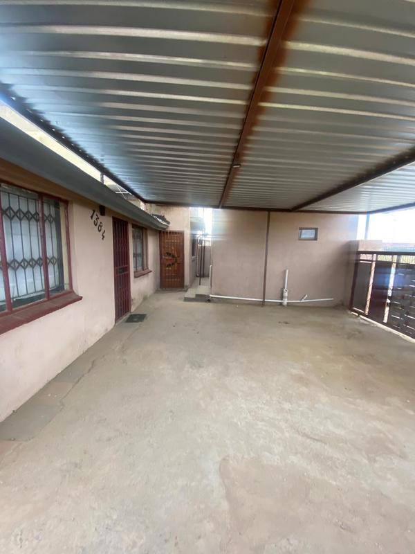 11 Bedroom Property for Sale in Tsakane R 1 600 000. 23 Jun 2026