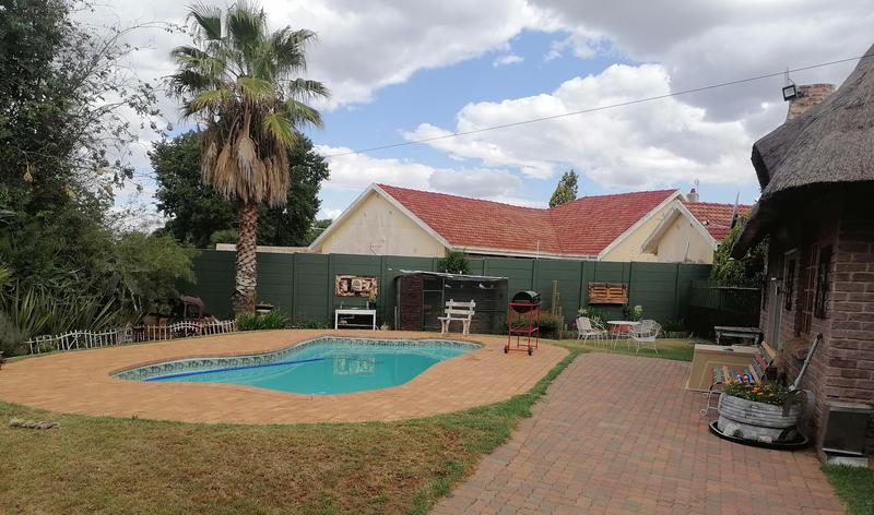 4 Bedroom Property for Sale in Wolmaransstad R2 415 000. 04 Dec 2023