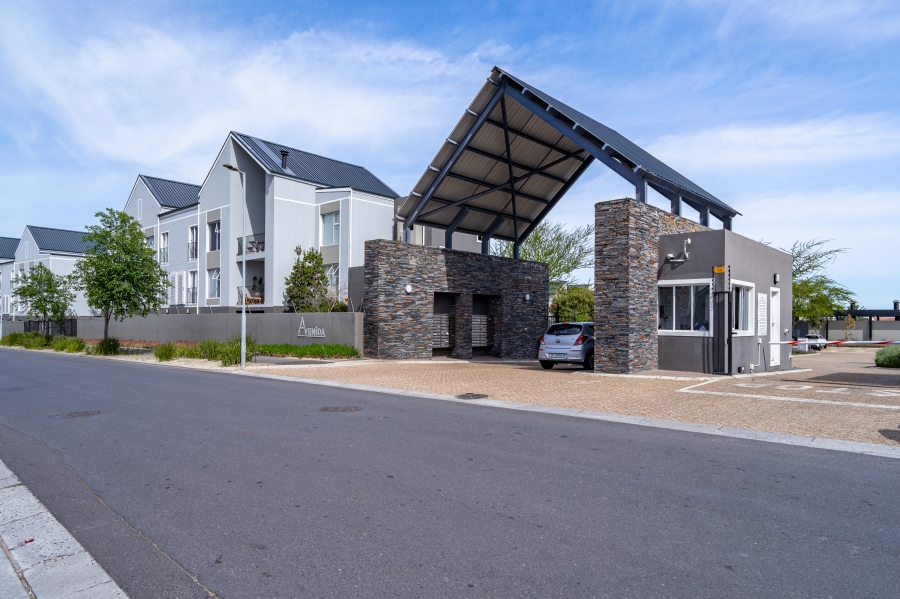 Burgundy Estate Property - Property and Houses for Sale in Burgundy Estate.