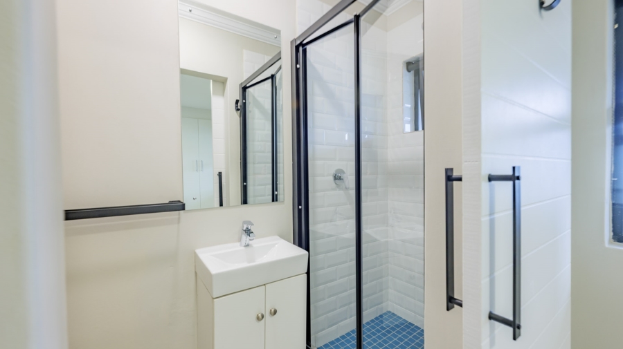 2 Bedroom Property for Rent in Struisbaai R 8 500 per month. 31 Dec 2025