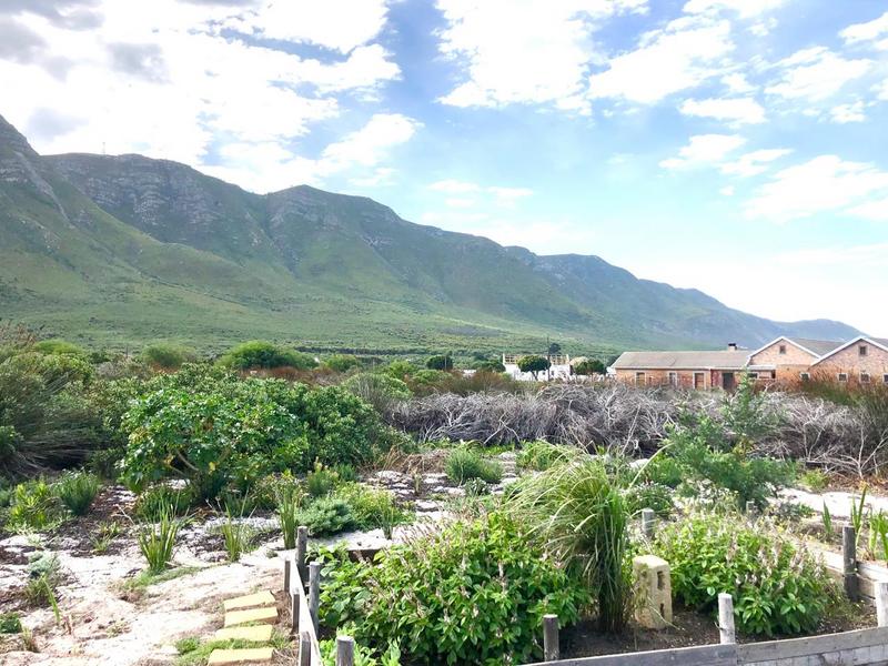 3 Bedroom Property for Sale in Vermont R9 250 000. 05 May 2024